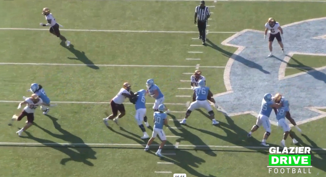 Teaching the Pass Rush Dance - Winston DeLattiboudere